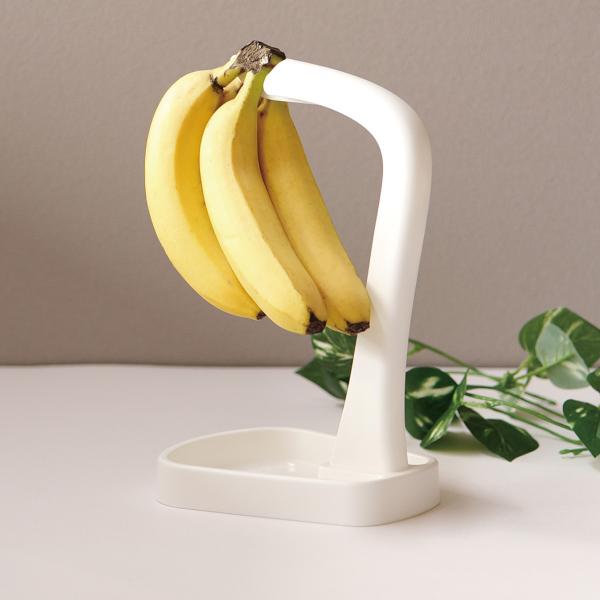 サイズ/約幅15×奥行12.5×高さ25.5cm内容量/1個材質/ポリプロピレン生産国/日本製耐熱温度/100度耐荷重/1kg●バナナを吊るして長持ちさせるバナナスタンドです。●房をフックにかけるだけの簡単収納です。●帽子や鍵など小物の収納...