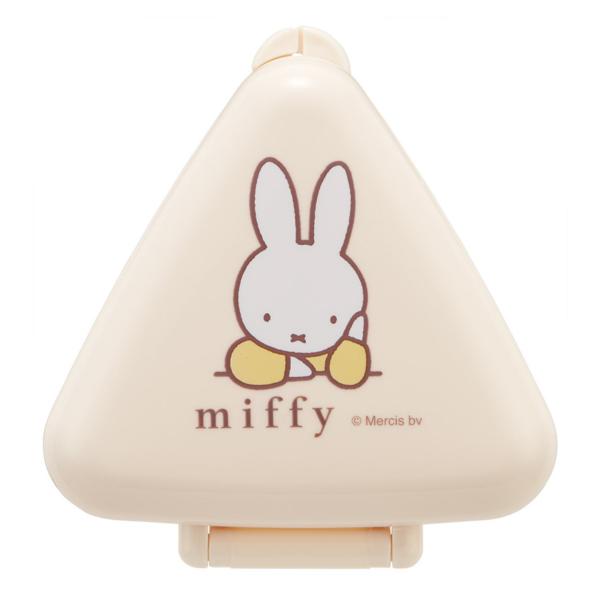 サイズ/約幅10.8×奥行4×高さ10cm内容量/1個材質/ポリプロピレン生産国/日本製耐熱温度/140度食器洗い乾燥機/使用不可電子レンジ/使用可能●市販のおにぎりがそのまま入るケースです。●形を崩さず持ち運ぶことができます。●電子レンジ...