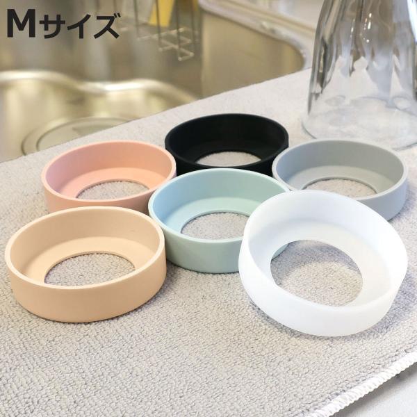 サイズ/約幅7.5×奥行7.5×高さ2cm内容量/1個材質/シリコーンゴム種類/ピンク、ブルー、ベージュ、グレー、ホワイト、ブラック生産国/中国製耐熱温度/150度耐冷温度/-20度●音やヘコミを軽減するボトルカバーMサイズです。●形状に合...