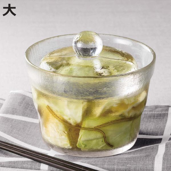 サイズ/約幅12.5×奥行12.5×高さ9cm重量/約850g内容量/1個材質/本体・フタ部：ソーダガラス生産国/中国製●気軽に浅漬けを楽しめるガラス製浅漬け容器です。●取っ手付きで持ちやすいガラス製の重石が付いています。●そのまま食卓に置...