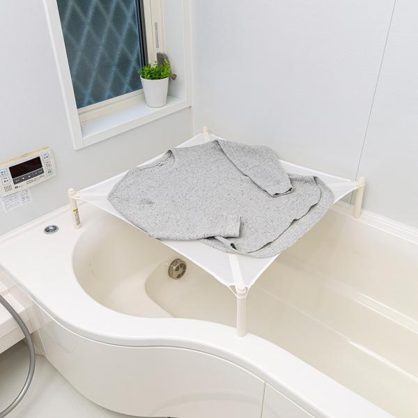 サイズ/約幅72×奥行72×高さ16cm収納時：約幅12×奥行16×高さ60cm内容量/1個材質/本体：ABS樹脂ネット： ポリエステル金属部品： ステンレス生産国/中国製耐荷重/約3kg●セーターやニット製品を平らに干すことで、型崩れを防...