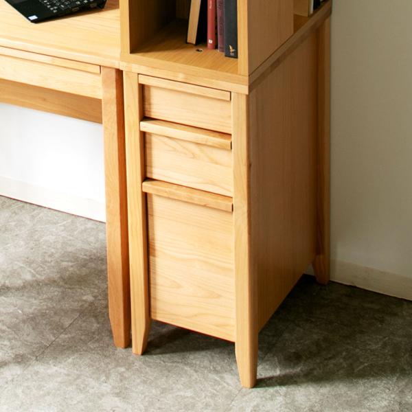 サイズ/約幅30×奥行50×高さ72cm重量/約19.5kg内容量/1台材質/天板・前板：アルダー材・オイル塗装本体側面・背面：プリント生産国/ベトナム製引き出し段数/3段引き出し1段あたり耐荷重/小：約1kg大（最下段）：約5kg天板耐荷...