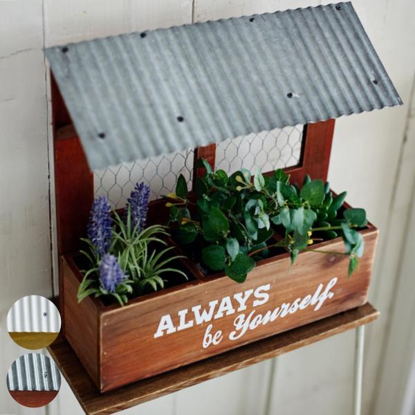 サイズ/約幅32×奥行10.5×高さ31.5cm内容量/1個材質/アイアン、ウッド種類/シルバー、ホワイト生産国/中国製●アンティーク風のお庭を演出する「トリプルプランター」です。●お花やグリーンが素敵に映えるおしゃれな3つのプランターです...