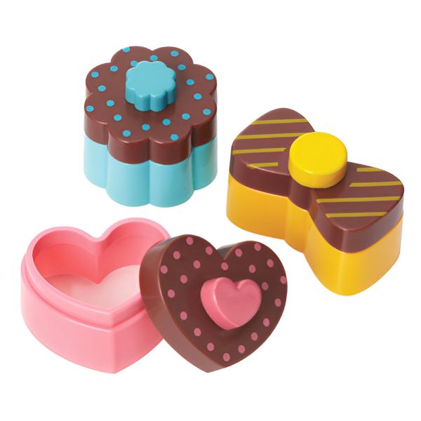 サイズ/ハート：幅5×奥行4.3×高さ3.8cmリボン：幅5.6×奥行2.9×高さ3.8cmクッキー：直径4.6×高さ3.8cm内容量/3個入材質/ABS樹脂生産国/中国製耐熱温度/70度耐冷温度/-20度食器洗い乾燥機/使用不可電子レンジ...