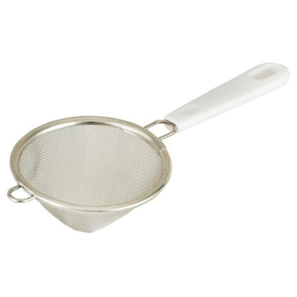 サイズ/約幅7.5×奥行18×高さ3.5cm重量/約26g内容量/1個材質/網：18-8ステンレススチールフレーム：ステンレススチール柄部：ポリプロピレン生産国/日本製パーツ別耐熱温度/柄部：110度食器洗い乾燥機/使用可能●網目の細かい円...