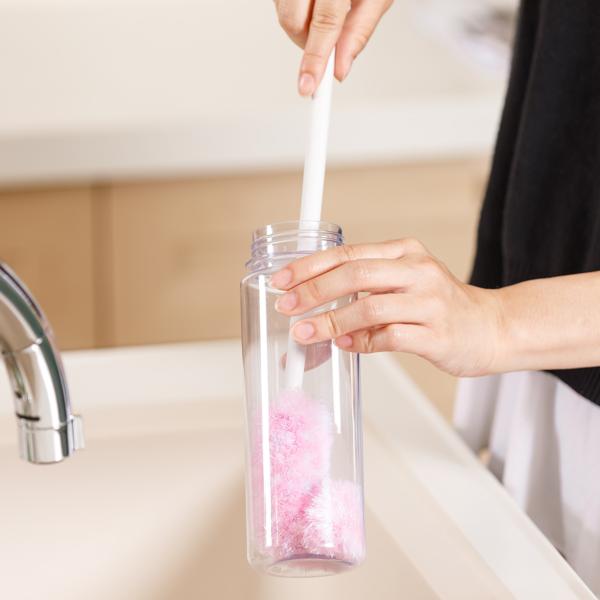 サイズ/約幅6×奥行8×高さ35cm重量/約41g内容量/1本材質/ハンドル（柄）・硬い毛：ポリプロピレンソフト毛：ポリプロピレン（抗菌加工）ブラシ（針金）：ステンレス生産国/日本製対応サイズ/口径4cm以上のボトル●柄が長いので、ロングボ...