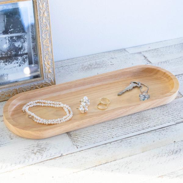 サイズ/約幅33×奥行11×高さ2.1cm重量/約214g内容量/1個材質/天然木●まとめて並べられる便利で美しい木製トレイです。●アクセサリートレイや小物置きとしても使える万能アイテムです。●同シリーズのアイテムと組み合わせて使用すること...