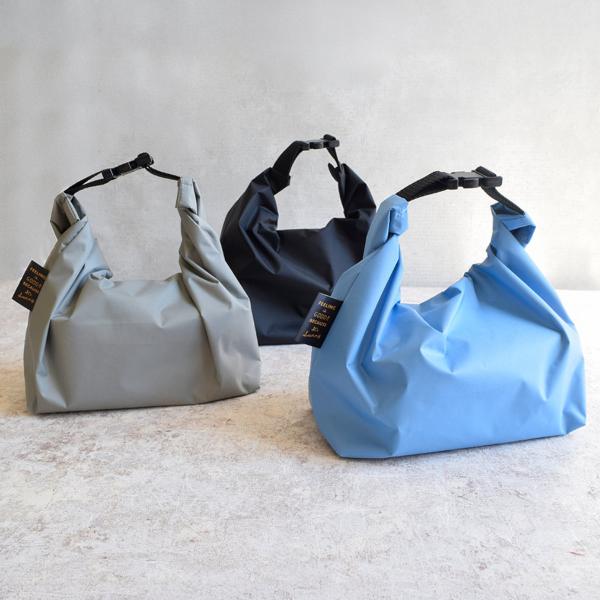 サイズ/約幅30×奥行10×高さ27cm内容量/1個材質/本体：ナイロン100％（内側シルバーコーティング）テープ：ポリプロピレンバックル：ポリアセタール種類/ブルー、グレー、ブラック生産国/日本製●大人気のFIGシリーズに、とても使いやす...