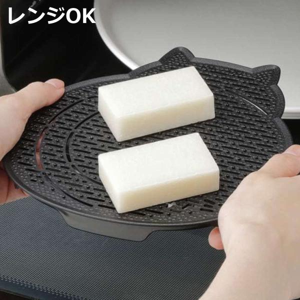 サイズ/約幅18×奥行19×高さ2cm重量/約55g内容量/1個材質/ポリプロピレン生産国/日本製耐熱温度/140度電子レンジ/使用可能●レンジで温めるだけでふっくらおもちが作れるレンジ調理容器です。●お鍋などを使う手間なく簡単・安全に調理...