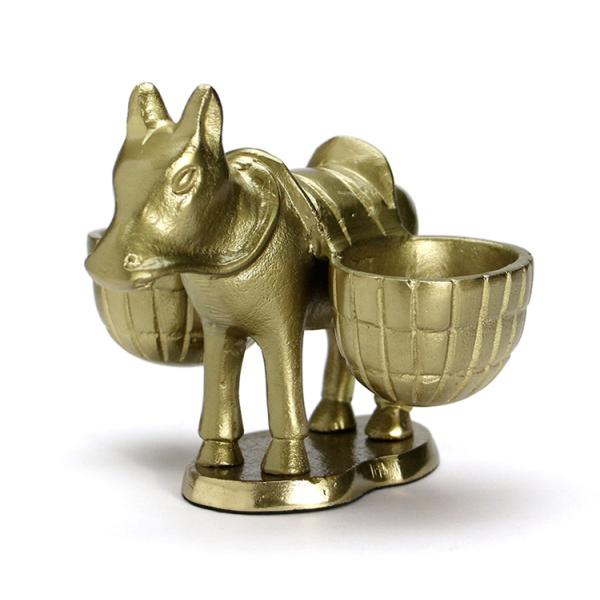 【スペック】商品名：Donkey And Backet  ドンキーアンドバスケットカラー：ゴールドサイズ：W15×D15×H12.5cm素材：アルミニウムブランド：HERE by DETAIL原産国：インド【注意事項】・材質の特性上、製品の...