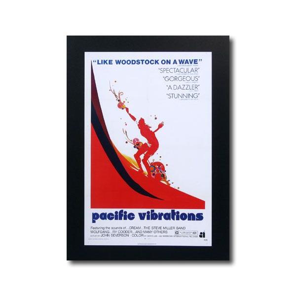 【商品スペック】台紙サイズ：縦354×横260 (mm)素材：ポスター、台紙ともに紙※こちらは台紙付きポスターの販売ページです。額縁は含まれませんので、必要に応じて別途お求めください。