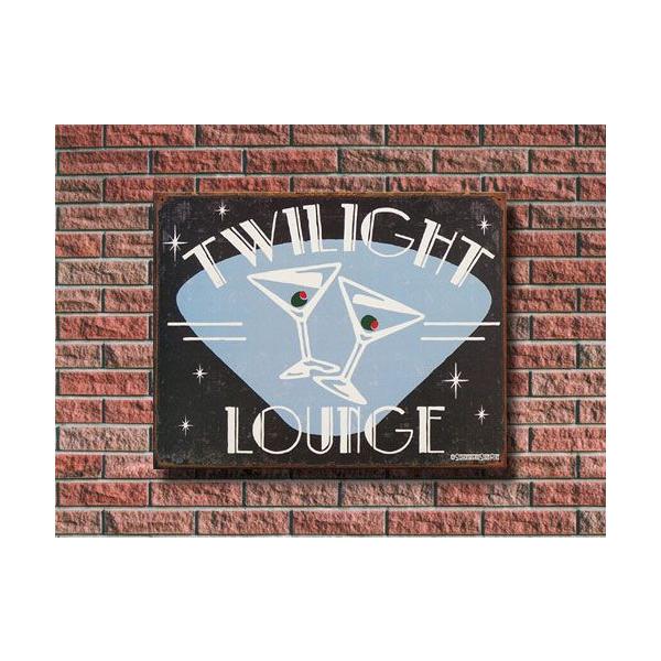 【スペック】商品名：メタルサイン Schonberg TWILIGHT LOUNGE シェーンベルグ トワイライトラウンジサイズ：縦31.6×横40.5cm素材：ブリキ製メーカー：デスパレート社原産国：アメリカ合衆国
