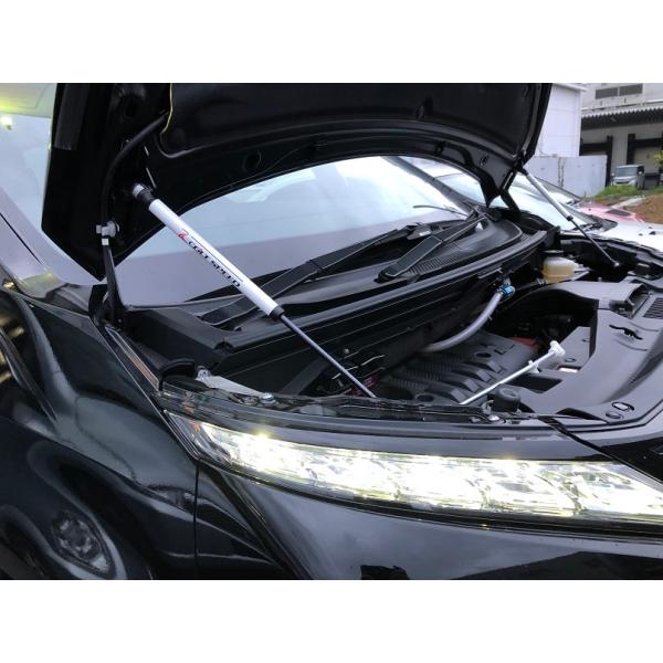 【2019年2月以降のモデルにジャストフィット！ 】デリカD:5(CV1W MC後〜) 専用です。ダンパーの力でボンネットオープンも軽々！欧州車に多く採用されるボンネットダンパー、高級感も作業性もアップするなど良いことだらけ！車種別専用設計...