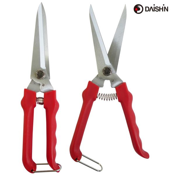 ●店舗園芸担当者コメント●「届きにくい枝や花があると、ちょっとストレス感じますよね。この大進 万能剪定鋏ロングは全長225mmでしっかり刃先が届き、 しかも軽量設計だから長時間の作業でも疲れにくいですよ。生花から果実の収穫まで、これ一本で活...