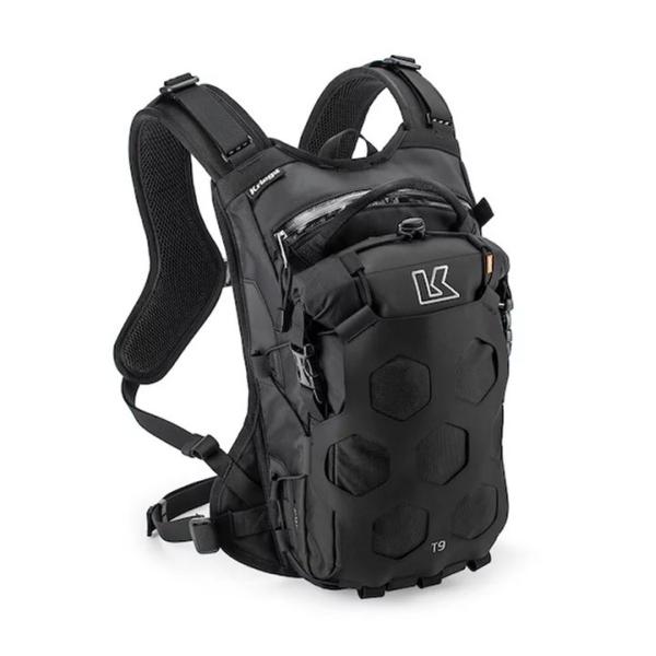 Kriega/クリーガ TRAIL 9 バックパック<br><br>コンパクトなデュアルスポーツ／トレイル、バックパック。<br><br>2つのセクションで構成：ロールトップ100％防水コンパ...