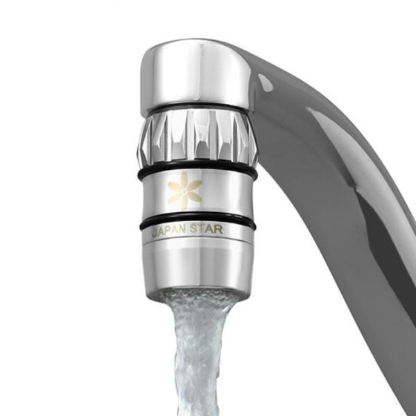 ●本体:幅3×奥行3×高さ4.5cm　重量142g●原産国：日本●蛇口に取り付けるだけの簡単設置●細菌・農薬を72％除去（水道水比約5.5倍の洗浄力）●約65％の節水効果●ナノバブルでお肌も潤う●保証期間：1年●セット内容：本体、変換アダプ...