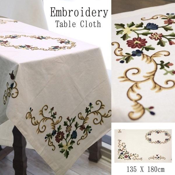 セール60%OFF!9350円→3672円お花の刺繍が印象的な、とっても素敵なテーブルクロスです♪生地はコットン素材。さらりとした肌触り！お部屋がぱっと明るくなりますね♪憩いのひと時を、素敵なクロスで演出しましょう♪素材：綿100％サイズ：...