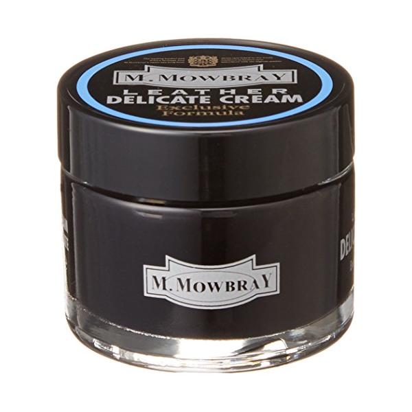 欧州で生まれた”とろっ”のゼリー状のソフトタイプの皮革用栄養クリーム。タイプ/容量 乳化性　ガラスビン/ 60ml成分 ラノリン・油脂・有機溶剤カラー ブラック用途 スムースレザー（表革）の靴、パンプス、ブーツ製品の栄養と潤い補給