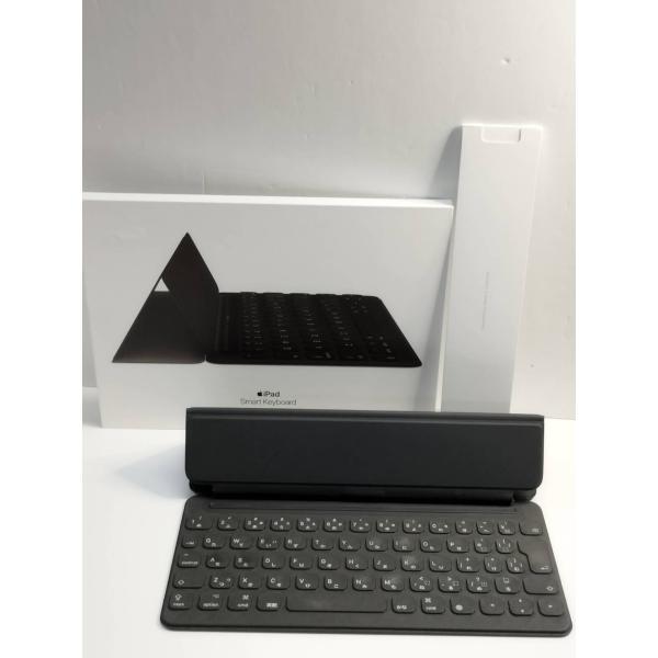 〜ご覧いただきありがとうございます〜※値下げ不可※iPad Smart Keyboard/10.5インチ/A1829/JIS配列〈MX3L2J/A〉※複数在庫あり、シリアル番号が写真のものと異なります※◆商品の状態◆使用に伴うスレや汚れが所...
