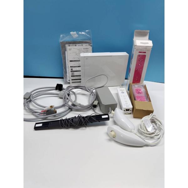 〜ご覧いただきありがとうございます〜※値下げ不可※ 【現状品】ニンテンドー Wii RVL-001S/N: LJF137729973◆商品の状態◆使用に伴うスレや小傷が見受けられます。全体的にやや使用感あり。通電のみ確認。年代物のため今後の...