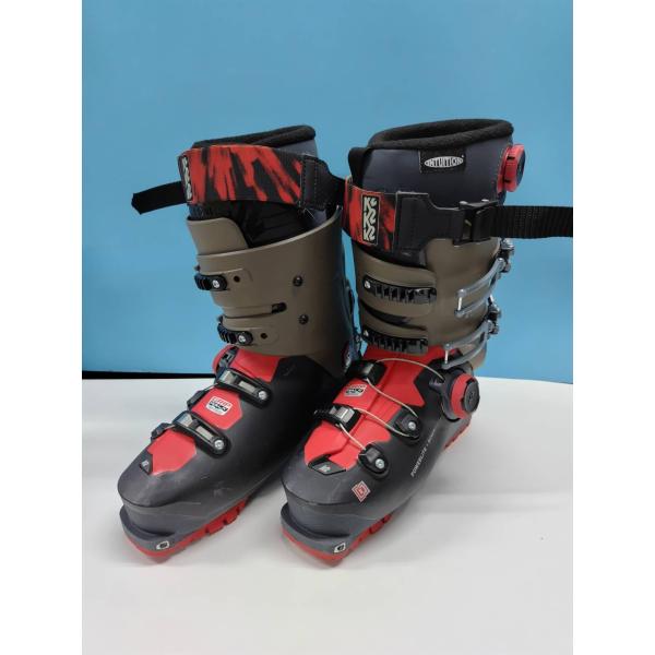 〜ご覧いただきありがとうございます〜※値下げ不可※ K2 MINDBENDER 140 BOA 27-27.5cm/スキーブーツ/314mm◆商品の状態◆使用に伴うスレや擦り傷、底面に汚れが見受けられます。個人使用ではなく、販売のみです。予...