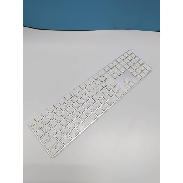 〜ご覧いただきありがとうございます〜※値下げ不可※ 【純正】Apple Magic Keyboard テンキー付キーボード (A1843)S/N: F0T8017007QJKPTAL◆商品の状態◆キーボードにスレやテカリ、全体にやや黄ばみ発...