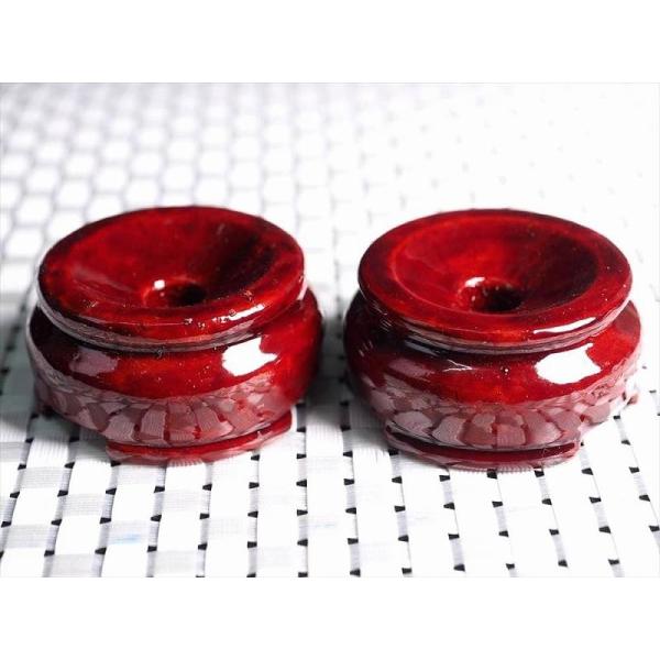■サイズ：Mサイズ 直径約45mm×高さ約22mm■商品説明：直輸入商品の為、激安で頑張ります。   丸玉用 木製台座 大人気の天然石丸玉用の木製台座が入荷いたしました！！丸玉はインテリアとして、また風水やパワーストーンの分野でも人気ですが...