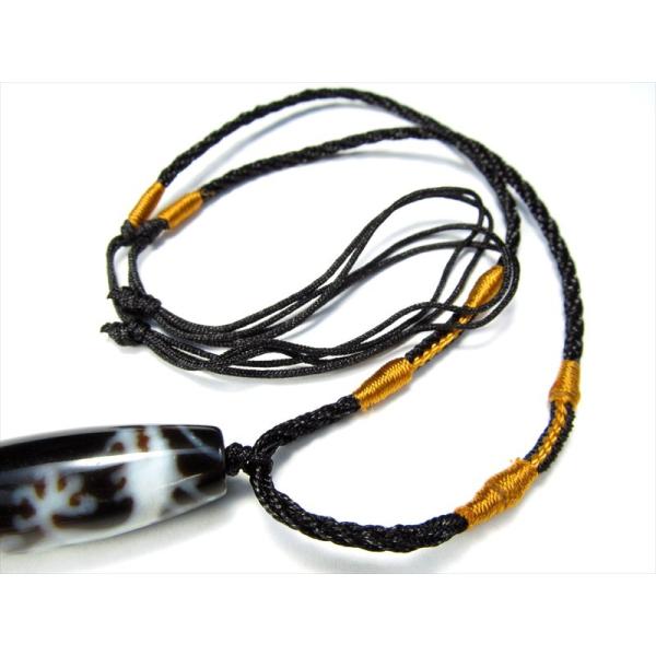■サイズ・重さなど：首周りサイズ44-58cm(長さの調整可能)■名称など：デザイン組み紐ネックレス■商品説明：天珠用のデザイン紐が入荷しました！組み紐で仕上げられており、先端部分は2本の細い紐（ひも）になっています。そこに天珠や、天然石の...
