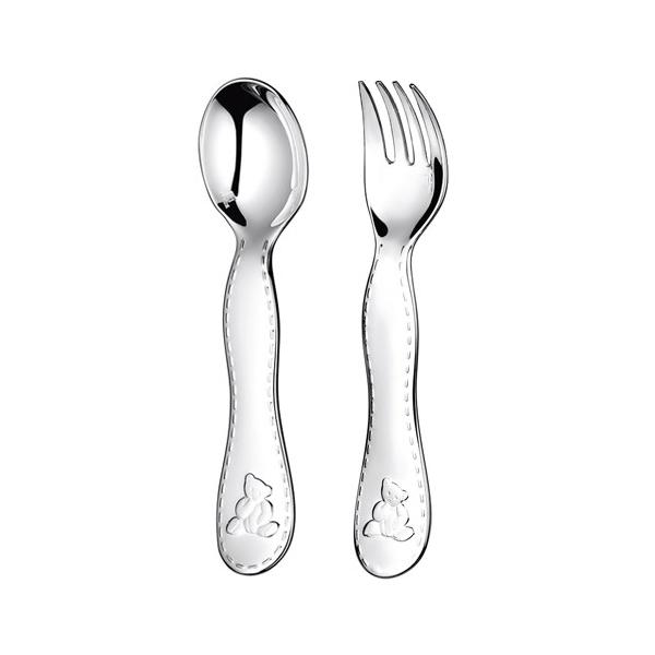 愛らしいシルバーの柄を、小さな手がぎゅっとにぎります。幼い頃から、本物の素材に触れる機会は、子どもへの何よりの贈り物。手の中の輝きは、赤ちゃんの周りを幸せな笑顔で包みこみます。サイズ（長さ）各13cmSILVER MOMENTS (シルバー...