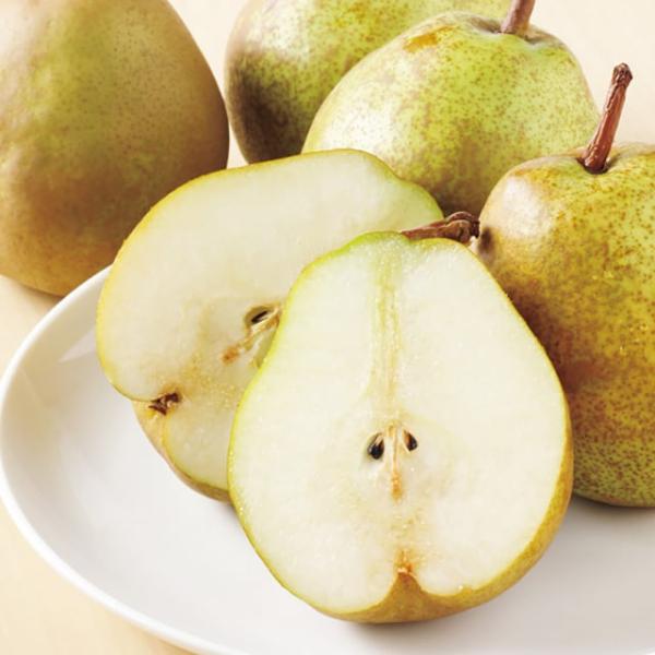 ラ・フランスの生産地、山形県南陽市にて丹精込めて作った芳醇でジューシーなラ・フランスをお届け。なめらかな口どけと、芳醇な香り、濃厚な味わいをお楽しみください。■仕様:・内容量：7〜9玉（計2.5kg）・お届け期間：11月上旬〜12月中旬・原...