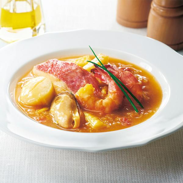 明治23年創業の帝国ホテルのおもてなしの心が詰まった商品を取り揃えました。ご贈答としても、ご自宅用としても、ぜひご利用ください。魚介類から出るエキスを充分に引き出したスープをベースに、丁寧に炒めたポロ葱とトマトを加えサフランで仕上げました。...