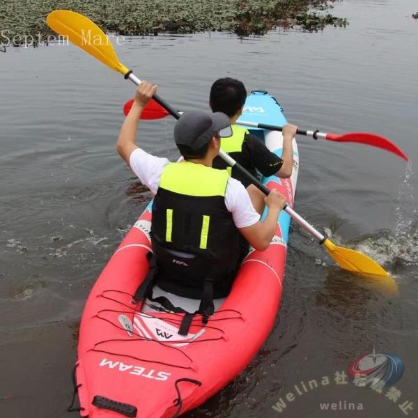 【ブレードデザイン＆コンフォートグリップ】ギザギザのエッジと流線型のブレードデザインにより、パドルのバタつきを抑えながらパワーと安定性を高めています。収縮するPEチューブカバーを備えたシャフトは、手に優れたグリップを提供し、水ぶくれを防ぎ、...