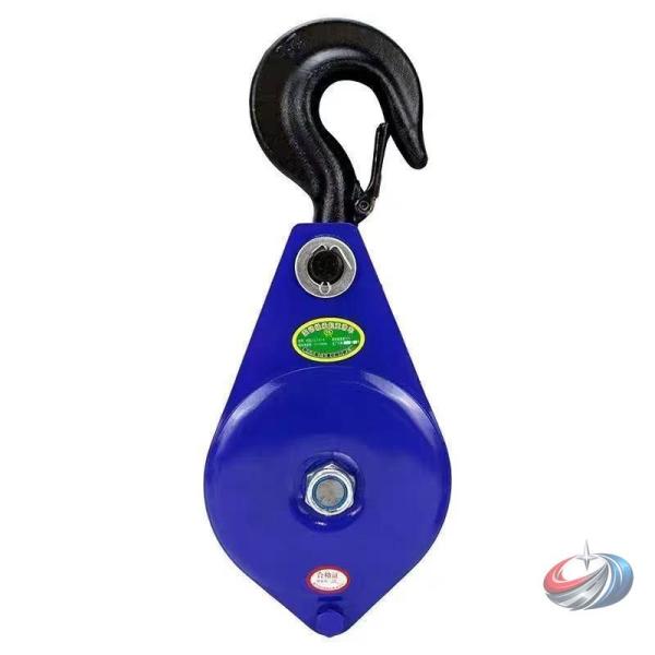 プーリー 材料：高品質の高強度鋼製，防錆で高強度、耐久性に優れています，職人技、細かい質感、錆びにくい，耐久性、強く、信頼性の高い、防水、防錆、耐食性,厚くなった材料および長寿命のものです。 特徴：360°自由に回転し、ロープのねじれや結び...