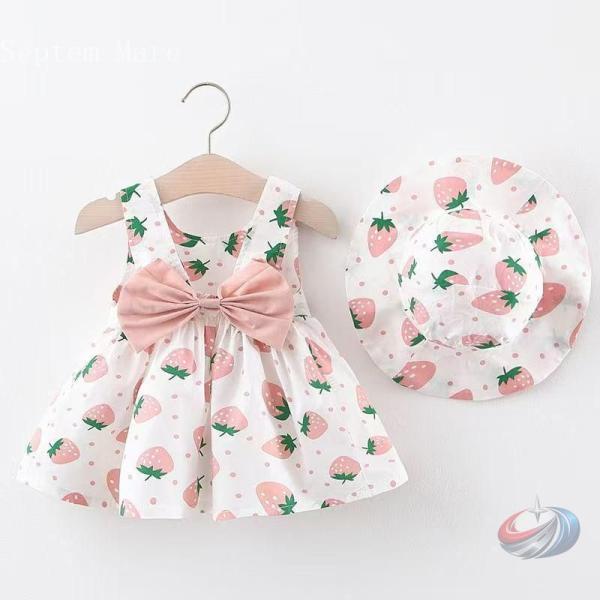 商品説明カラー（写真参考）素材 　綿?ポリエステルお宮参りや100日祝い、写真撮りや1歳のお誕生日など使い回しができるので重宝します。出産祝いにもが出ているなので、ぜひお手に取ってみてくださいね。*平置き採寸、多少誤差があります。サイズの確...