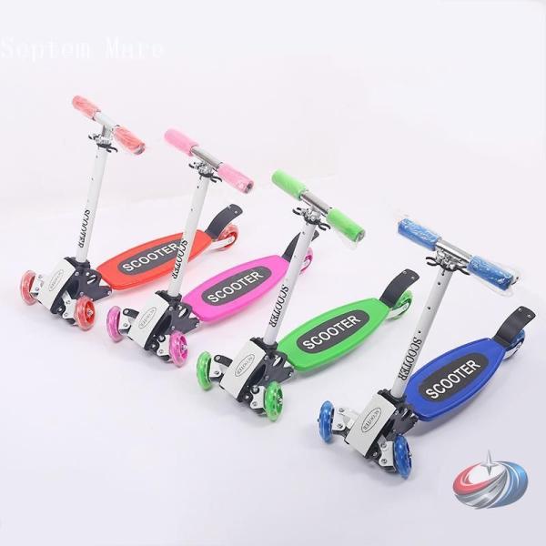 折畳みキックボード キックスクーター キックボード 大人もOK 3輪式 ブレーキ付き スケボー ###スケートボード016###