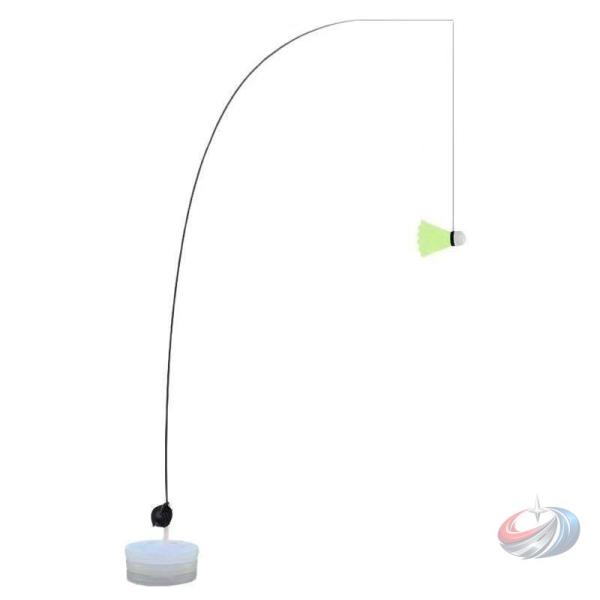 思う存分練習できる！一人でもバドミントンができ、ボールを拾う必要はありません。室内でもバドミントンが楽しめます。室外なら持ち運びも便利です。寒い時の運動不足のお客様にお勧め。セット内容：画像をご参照ください。生産地：中国関連キーワード：バド...