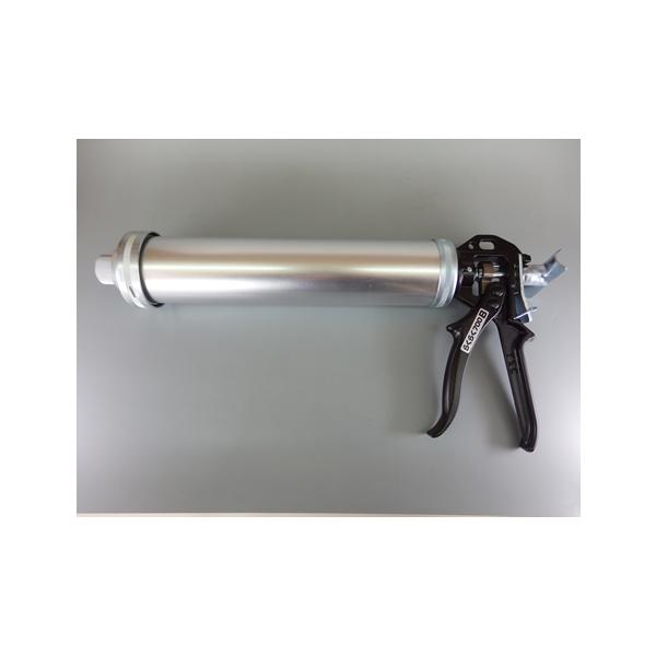 らくらく700ｂ  容量750ml 　筒内径60mm　 筒全長 295mm　  全長430mm 質量1.2kg　射出量 23ml/step付属品 黒ツブシノズル1本・プラスチックノズル4本・メンテグリス1個商品特長らくらく700B　コーキン...