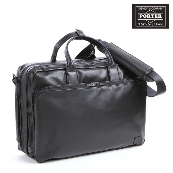 2015年に発表した「PORTER TIME」のレザーバージョン。高い機能性はそのままに、メイン素材を本革にすることでグレード感を格段に高めました。こちらは状況に応じた使い方ができる3WAYビジネスバッグです。とくに電車通勤や自転車通勤の際...