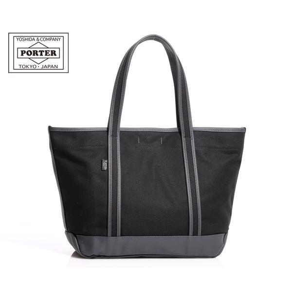 彼氏のデニムを履いた女の子をイメージした「ボーイフレンドデニム」をヒントに男の子が持つようなラフでカジュアルなトートを女性目線でアレンジした「PORTER BOYFRIEND TOTE」です。ざっくりとしたキャンパス生地の裏面にPVCをラミ...