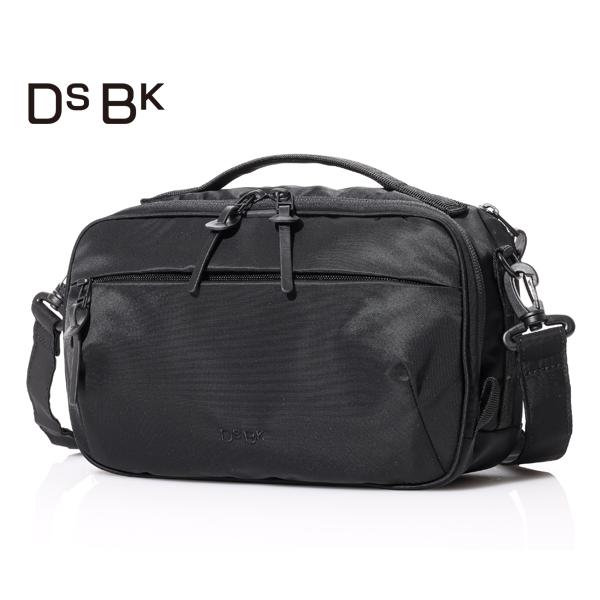 UTILITY（機能性）よりUSABILITY（使いやすさ）を。都市生活や日常生活で使わない機能は全て削ぎ落とし、使いやすさをとことん重視して開発された新生DSBKです。超耐久撥水加工「ダントツ撥水」を施した高密度ナイロンツイル素材を使用し...