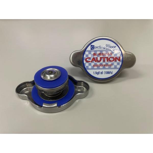 社外新品　CoolingDoor オリジナル【商品名】1.1k ラジエーターキャップ ＜Sタイプ＞【仕様】開弁圧 1.1kgf/cm2（108kPa）耐久性と密着性の高いブルーシリコンを採用しています。【主な適合品番】●トヨタ16041-3...