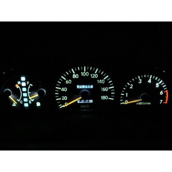 STARLET スターレットEP91/EP95平8(96)/01〜平11(99)/08タコ有りメーター照明LED1台分セット！カラーはホワイトブルーレッドピンクから選択可能です。メーターパネルの純正球と交換するだけですので無加工で取り付け出...