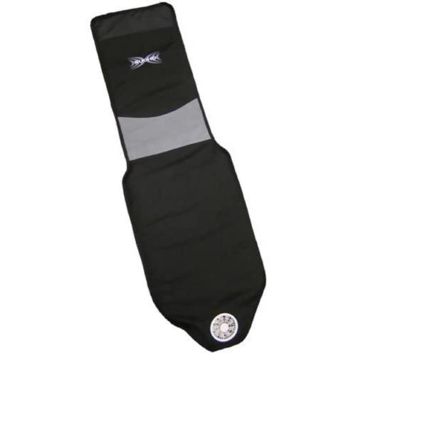 シートと身体の接触面は熱や湿気の逃げ場がなく、長時間座っていればだんだんと不快になります。「クールクッション」を使用すれば、大型ファンでクッション内に大量の外気を流すため、座面に熱や湿気がこもらずにさわやかで快適にすごしていただけます。 空...