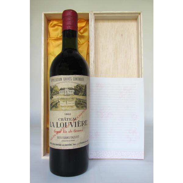 シャトー ラ ルヴィエール赤　レオニャン　グラーヴ、畑の面積：32ha、ブレンド比率：カベルネソーヴィニョン 64%、メルロ 30%、カベルネ フラン 3%、プティ ヴェルド 3%、ラ ルヴィエールは格付けはされていませんが、レオニャンの格...