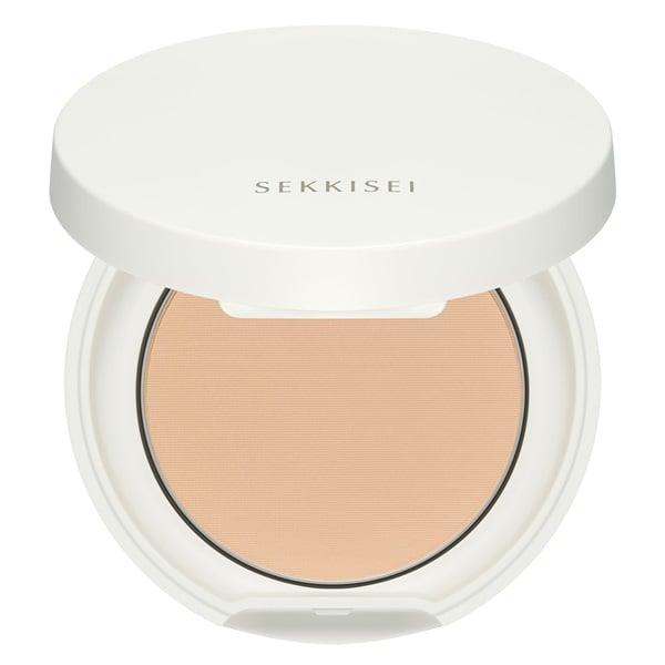 敏感肌を考えた低刺激処方。素肌が呼吸するような薄膜感で、化粧もちを高め、澄みわたるような透明感が続くフェイスパウダー。
