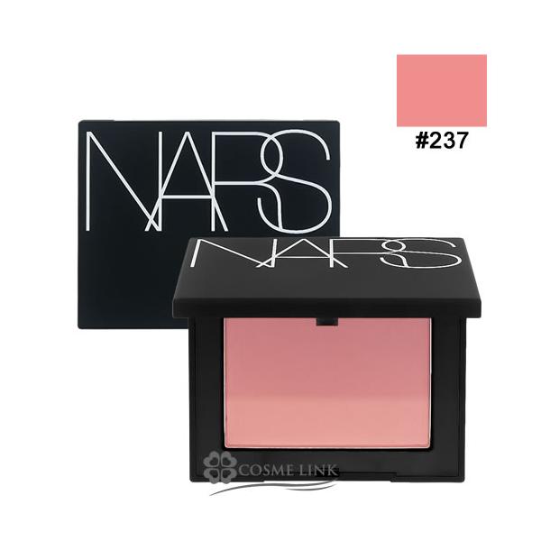 パウダーチーク#237 DEEP THROAT：ソフトピンク＆ゴールデンシーン4.8g頬に官能を。自惚れるほどの肌へ。 タルクフリーに進化した、肌本来の美しさを引き立てるブラッシュ。軽やかな使用感が肌に心地よく、仕上がりが長時間持続します。...