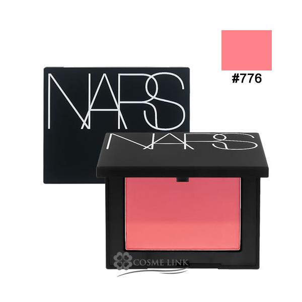 パウダーチーク#776 ORGASM X：シマリングディープコーラルピンク4.8g頬に官能を。自惚れるほどの肌へ。 タルクフリーに進化した、肌本来の美しさを引き立てるブラッシュ。軽やかな使用感が肌に心地よく、仕上がりが長時間持続します。4種...