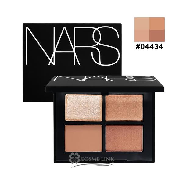 パウダーアイシャドウ#04434 LAGUNA(ラグナ)4x1.1g多様なルックを叶える4色アイシャドーパレット。 バターのようになめらかなマット、光沢のあるサテン、多次元的な輝きを放つグリッターがまぶたに溶け込むようになじみ、インパクトの...