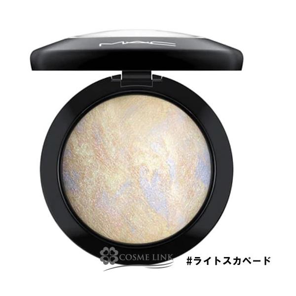 ハイライト・シェーディング#ライトスカペード：シャンパン ベージュ10g磨き上げたようなハイライト効果をプラスするパウダー。 なめらかでベルベットのようなつけ心地のパウダー。メタリック感のある仕上がり。チークや頬、眉に、磨きあげたようなハイ...