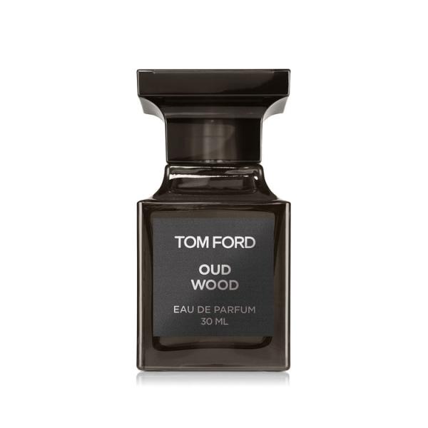 五感を包み込む、安息の香り。「ウード・ウッドは稀少なウード、エキゾチックなスパイス、カルダモンであなたを包み込む。そのとき、あなたの中のリッチでダークなセンシュアリティも解き放たれる」 ―トム フォードウード・ウッドは調香師が備えている原料...